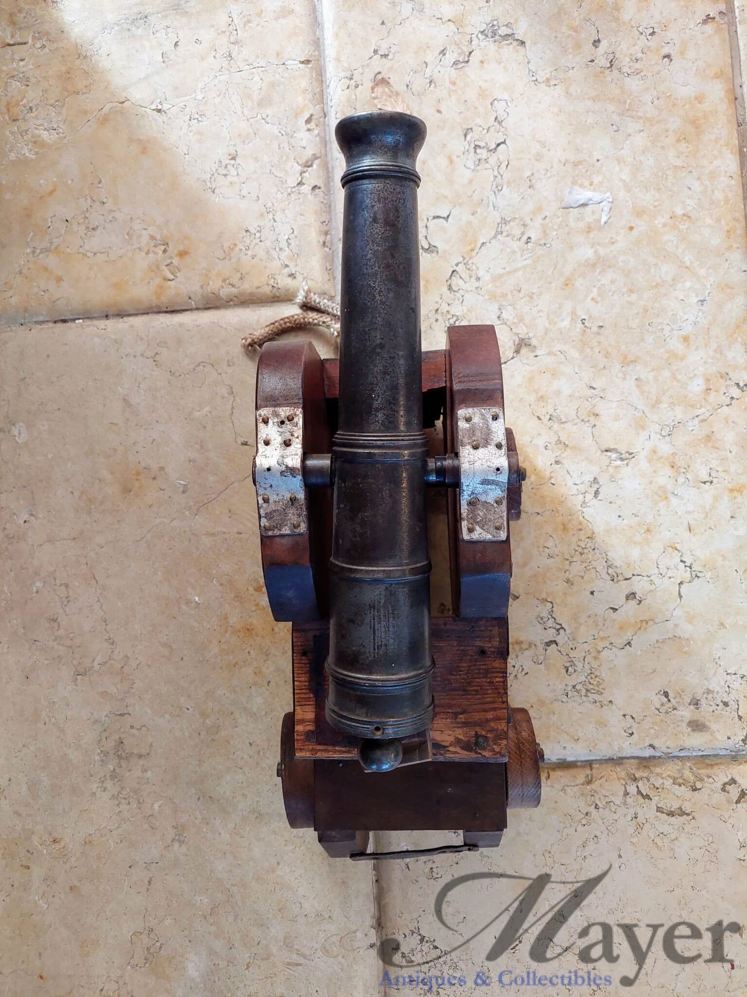 british Navy signal cannon