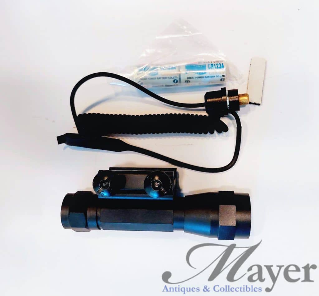 Leapers UTG Model LT-TL101 Tactical Flashlight with Mount and Cable