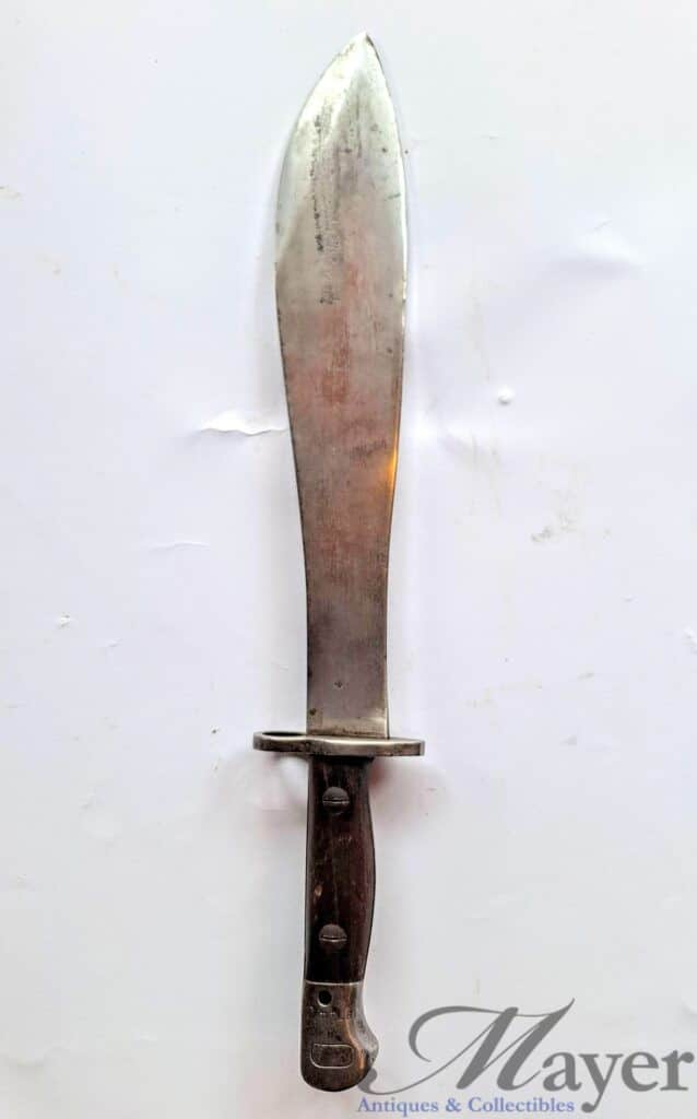 An Australian 1943 Pattern Bolo Machete Bayonet